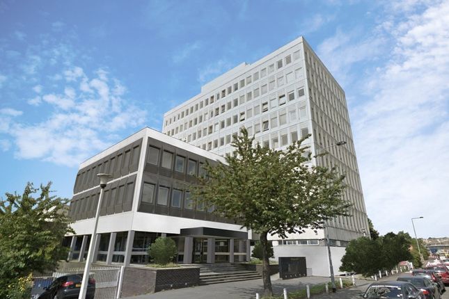 Colonnade House, 201 Sunbridge Road, Bradford, Yorkshire BD1, studio to ...