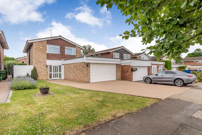 Albury Drive Pinner Ha5 4 Bedroom Detached House For Sale 61936209