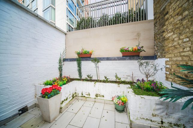 Trevor Square, London SW7, 4 bedroom terraced house for sale - 66673873 ...