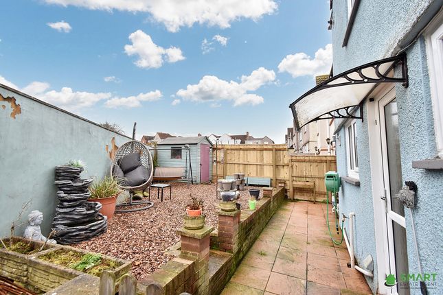 Pinhoe Road, Exeter EX4, 3 bedroom semi-detached house for sale ...