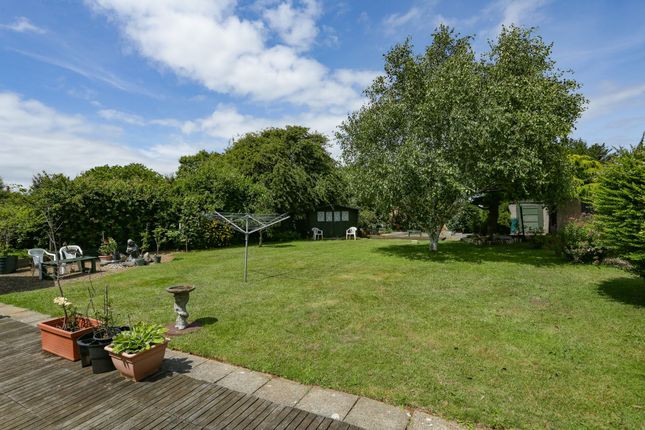 Crete Road East, Folkestone CT18, 4 bedroom detached bungalow for sale ...