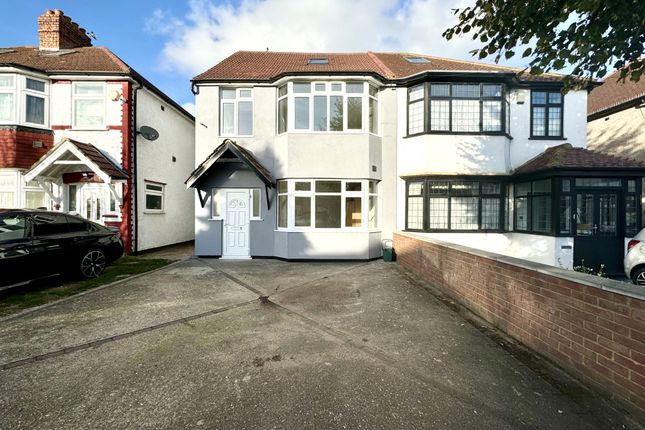 Bulstrode Avenue, Hounslow TW3, 3 bedroom flat to rent - 68498293 ...