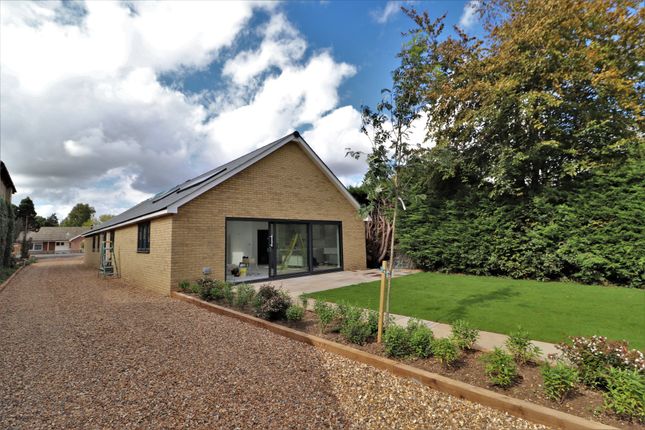 Histon Road Cottenham Cambridge Cb24 5 Bedroom Detached Bungalow For