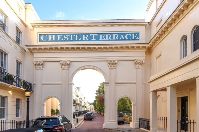 Chester Terrace, Regent's Park, London NW1, 6 bedroom terraced house ...