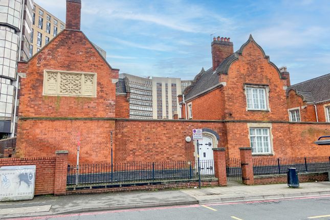 Garden Court, Ladywood Middleway, Birmingham B16, 1 bedroom flat for ...