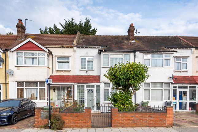 Homes for Sale in Sherwood Avenue, London SW16 - Buy Property in ...