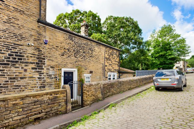 Long Lane, Wheatley, Halifax HX2, 4 bedroom semi-detached house for ...