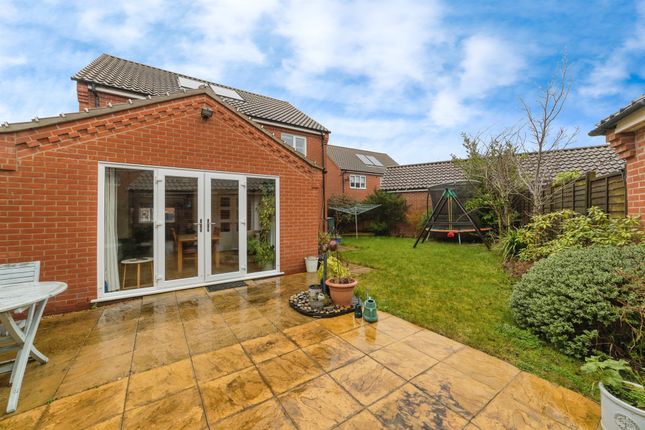 Harvey Close, Wymondham NR18, 4 bedroom detached house for sale ...