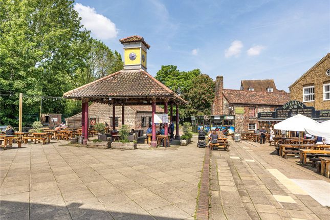 Abbey Wall, Wimbledon SW19, 2 bedroom flat for sale - 67357669 ...