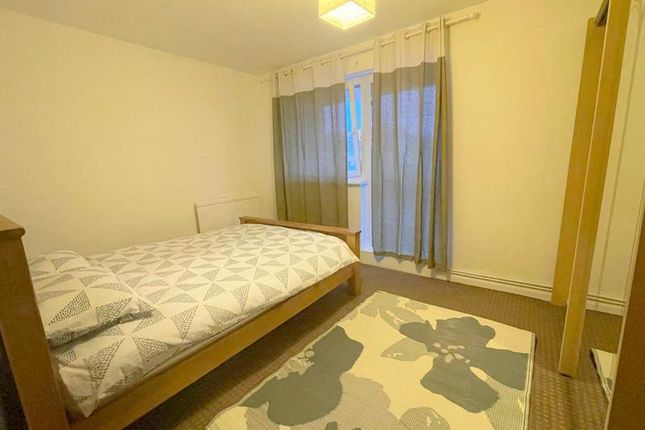Ampthill Square, London NW1, 3 bedroom flat for sale - 69715795 ...