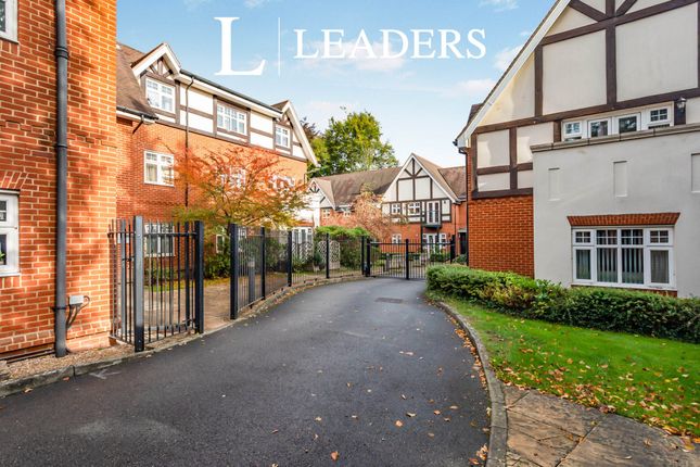 Wray Common Lane, Reigate RH2, 2 bedroom flat to rent - 62645168 ...