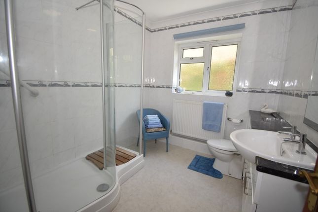 Higher Hoopern Lane, Exeter EX4, 2 bedroom detached bungalow for sale ...