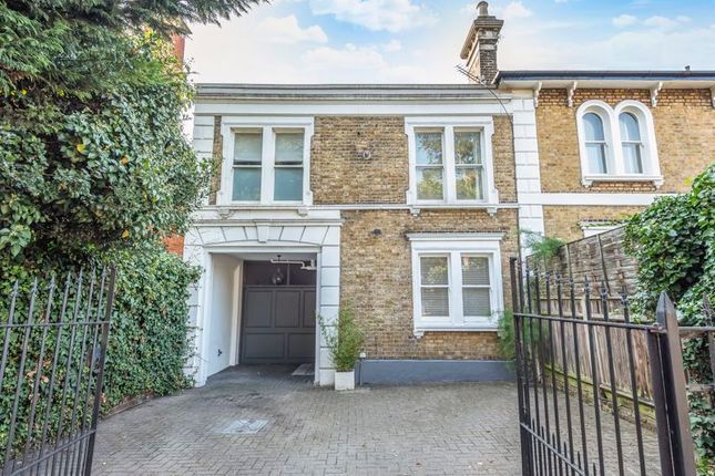 Carshalton Road Sutton Sm1 4 Bedroom Semi Detached House For Sale