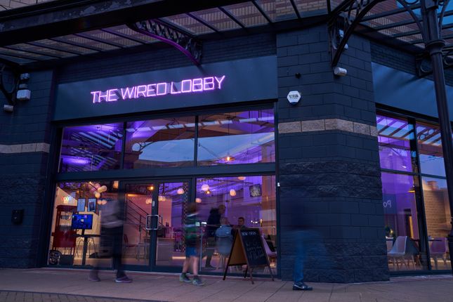 Captain Cook Square, Middlesbrough TS1, retail premises to let ...