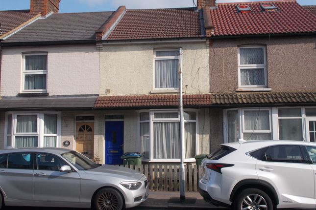 3 bed terraced house for sale in Whippendell Road, Watford WD18 - Zoopla