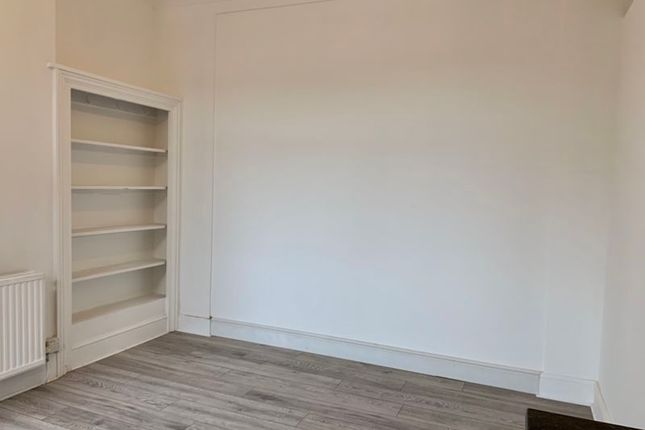 Monton Road, Eccles, Manchester M30, room to rent - 58088834 ...