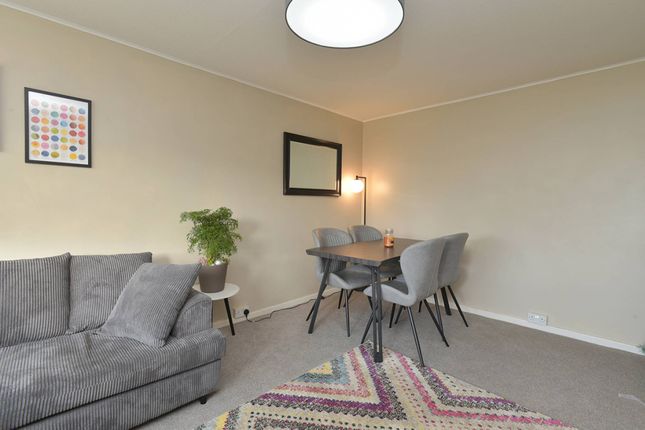 Maidencraig Court, Blackhall, Edinburgh EH4, 2 bedroom flat for sale ...