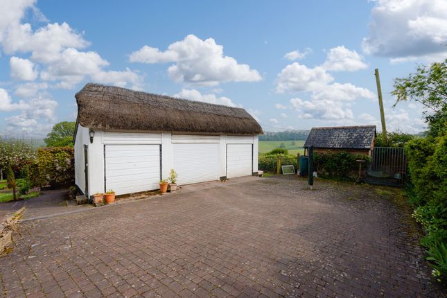 Bow, Crediton EX17, 4 bedroom detached house for sale - 67378273 ...