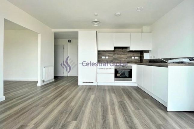 Ron Leighton Way, London E6, 1 bedroom flat to rent - 69099425 ...