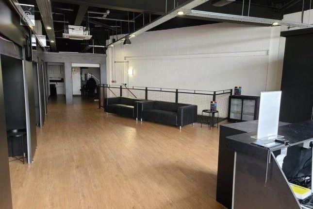 Unit 9C, The Swan Centre, The Swan Centre, Rugby CV21, retail premises ...