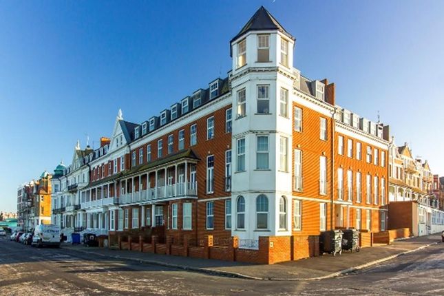Endcliffe House, Lewis Crescent, Margate CT9, 2 bedroom flat to rent ...
