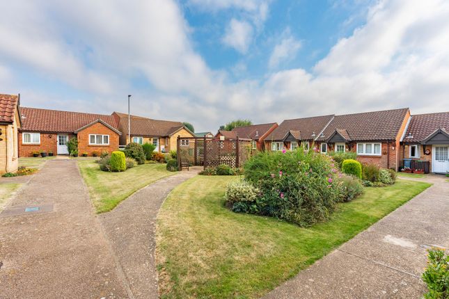 Merchant Way, Norwich NR6, 2 bedroom detached bungalow for sale ...