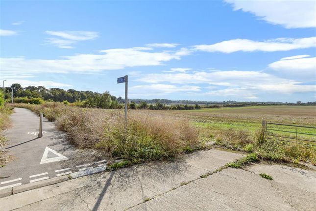 Clive Road, Cliffsend, Ramsgate, Kent CT12, 2 bedroom semi-detached ...