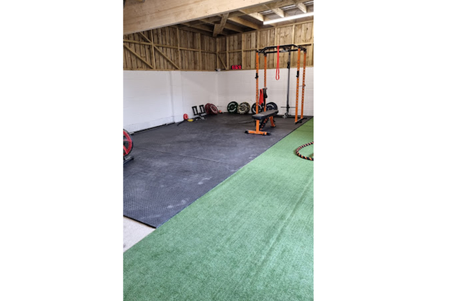 Reading, England, United Kingdom RG4, retail premises for sale ...