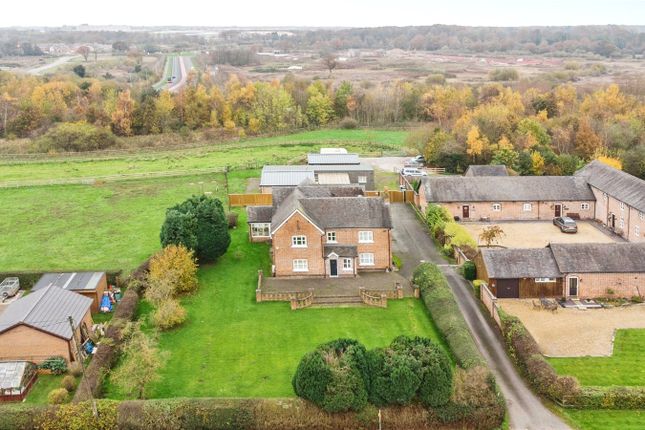 Whites Lane, Weston, Crewe, Cheshire CW2, 6 bedroom detached house for ...