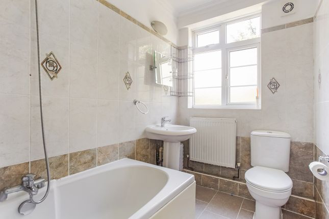 Manor Vale, Brentford, London TW8, 2 bedroom flat for sale - 68214670 ...