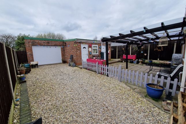 Neap House Road, Gunness, Scunthorpe DN15, 3 bedroom semi-detached ...