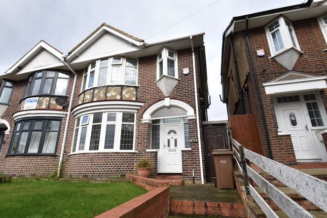 3 bed semi-detached house to rent in Stockingstone Road, Luton LU2 - Zoopla