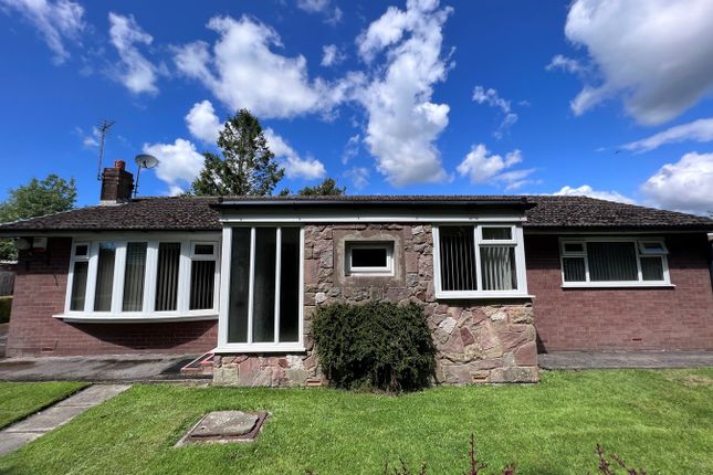 The Close, New Longton, Preston PR4, 3 bedroom detached bungalow for ...