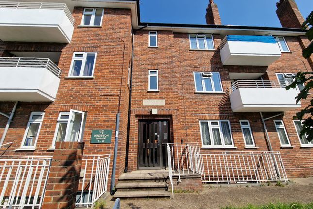 Surbiton Road, Kingston Upon Thames, Surrey KT1, 2 bedroom flat for ...