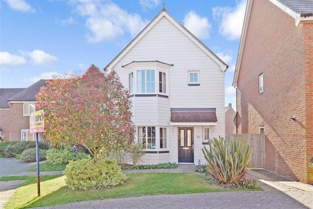 3 bed detached house for sale in Hazen Road, Kings Hill, West Malling ...