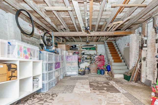 Valley Road, Finmere, Buckingham MK18, 3 bedroom detached bungalow for ...