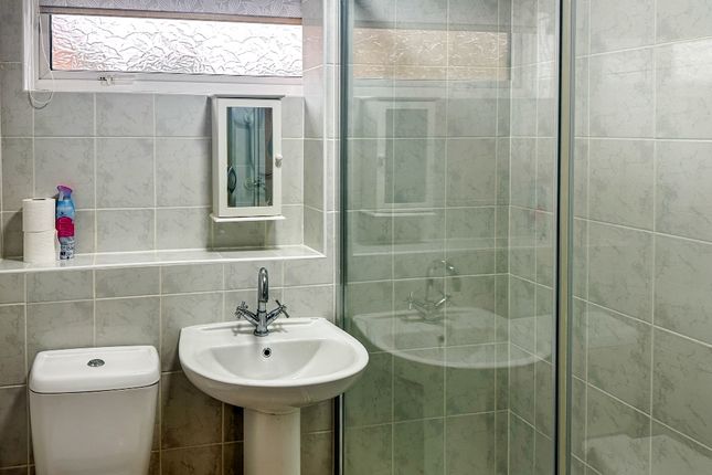 Tile Cross Road Birmingham B33 3 Bedroom Terraced House For Sale