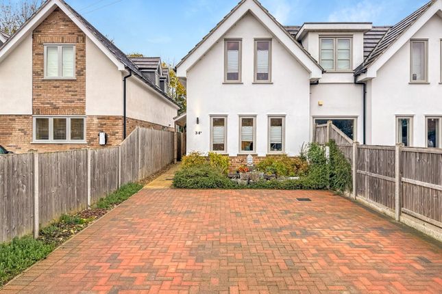Leeway Avenue, Great Shelford, Cambridge CB22, 3 bedroom semi-detached ...