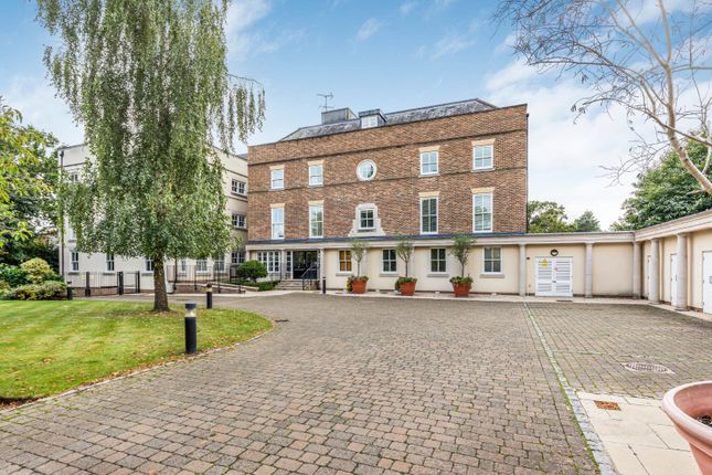 Ham Common, Richmond, Surrey TW10, 2 bedroom flat for sale - 68423670 ...