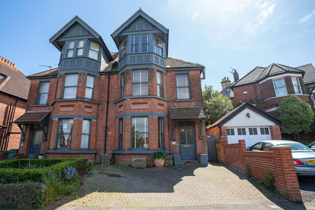 Homes For Sale In Radnor Park Gardens Folkestone Ct19 Buy Property