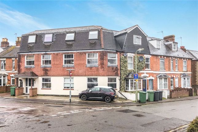 2 bed maisonette for sale in Essex Road, Basingstoke, Hampshire RG21 ...