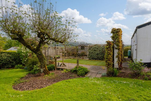 Bow, Crediton EX17, 4 bedroom detached house for sale - 67378273 ...