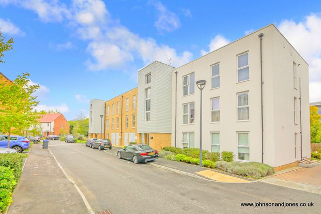 Flats for Sale in St. Georges Road, Addlestone KT15 - St. Georges Road ...