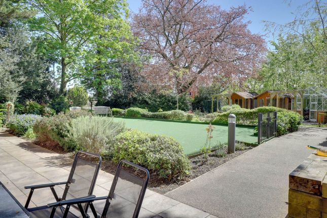 Albert Road, Caversham Heights RG4, 2 bedroom flat for sale - 67290072 ...