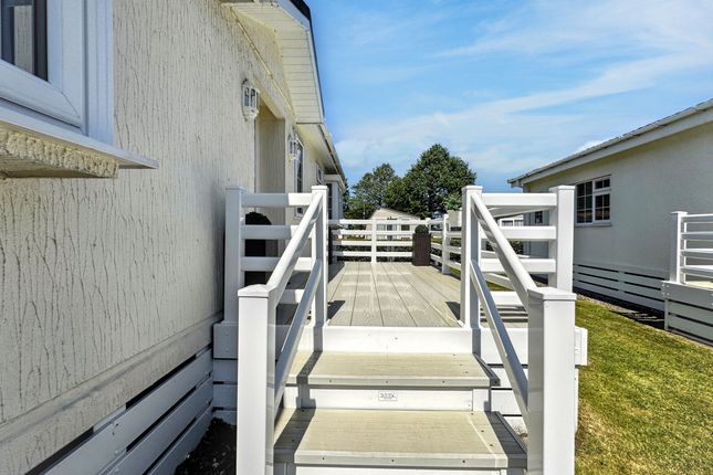 Smallwood Hey, Pilling, Preston PR3, 2 bedroom lodge for sale ...