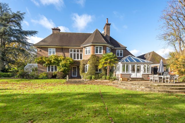 Homes for Sale in Marshall Parade, Coldharbour Road, Pyrford, Woking ...