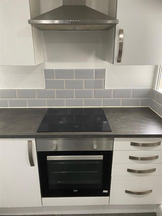 Caradoc Close, Coventry CV2, 2 bedroom flat to rent - 70439030 ...