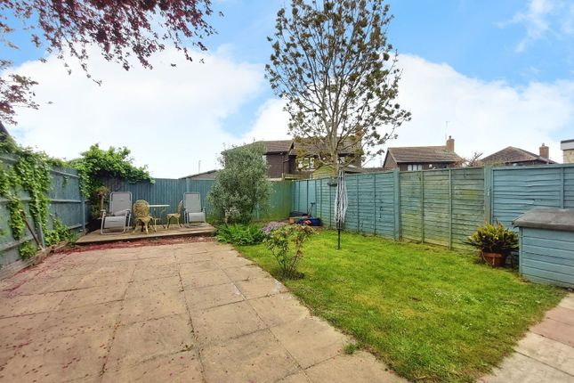 High Street, Lower Stoke, Rochester ME3, 3 bedroom cottage for sale ...