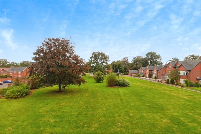 Blencowe Close, Backford, Chester CH1, 2 bedroom flat for sale ...