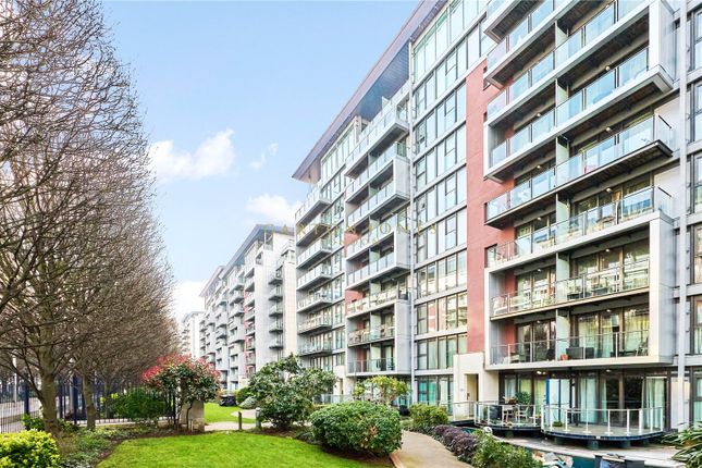 Oswald Building, 374 Queenstwon Road, London SW11, 1 bedroom flat for ...